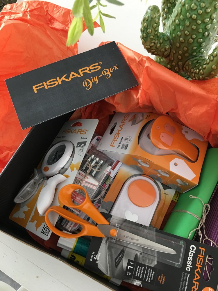 DIY Botanical Happy Birthday Set - sophiagaleria