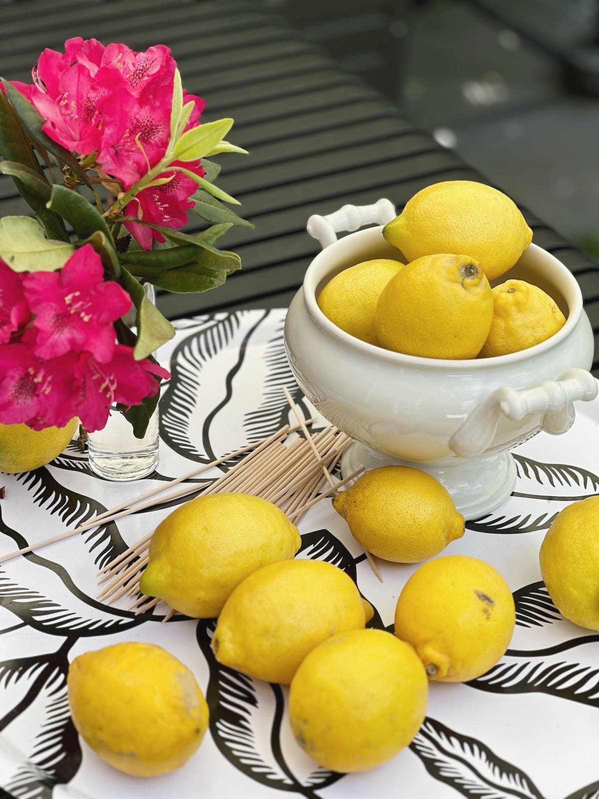 Sommer Deko - DIY Zitronen Centerpiece - sophiagaleria
